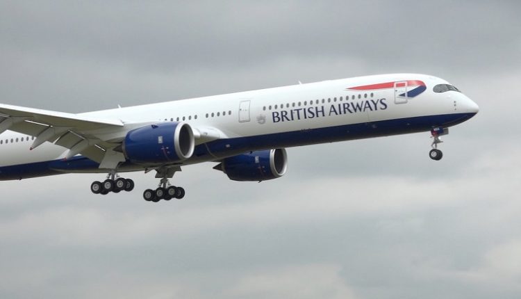 BA takes delivery of its first Boeing 787-10