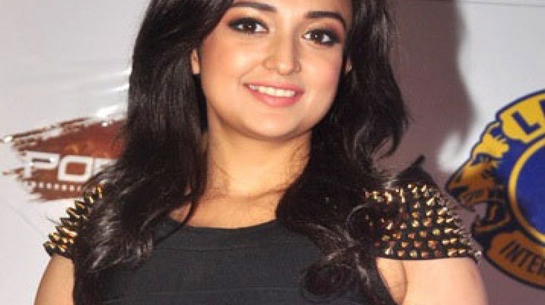 'মাফিয়াদের রাজত্বে শিল্পীদের পিষে মারা হয়'